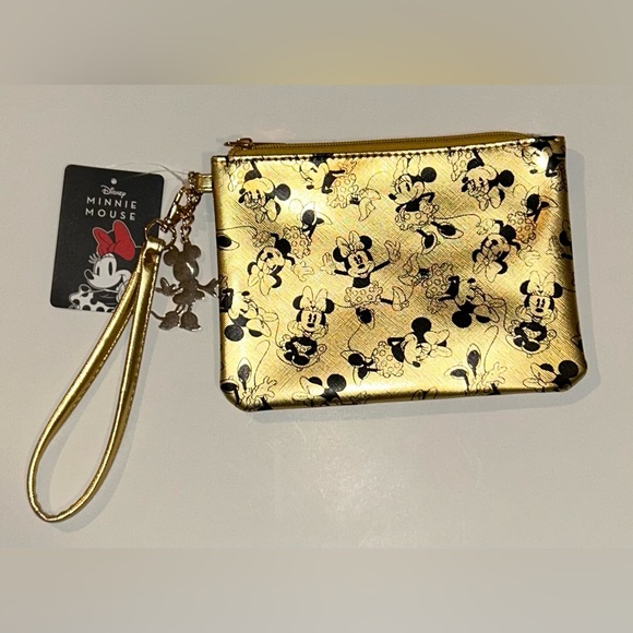 Disney | Bags | Disney Minnie Mouse Wristlet | Poshmark